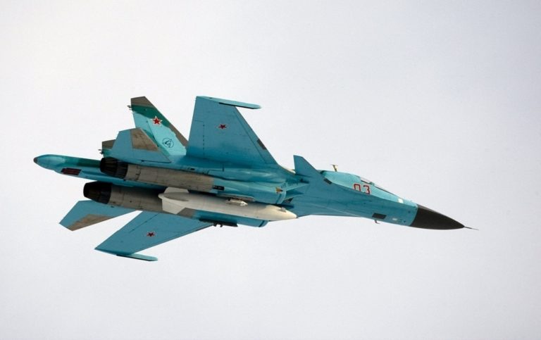 Sukhoi Su-34 Fighter Bomber Engine, Cockpit, Specifications, and Cost ...